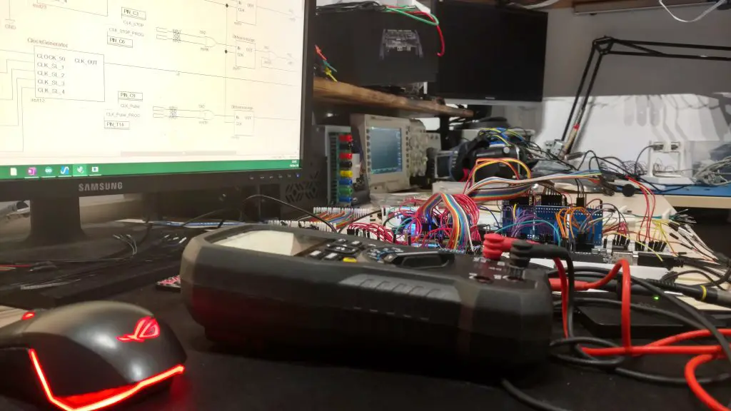 8-Bit Computer In An FPGA - The EECS Blog