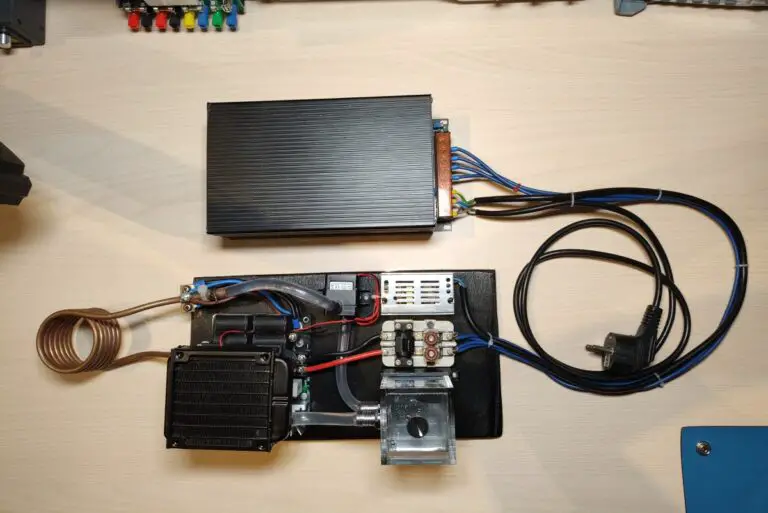 DIY ZVS Flyback Driver High Voltage Generator - The EECS Blog